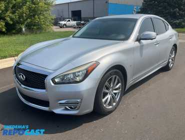 Repocast.com® | 2015 Infiniti Q70 37