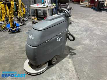 Repocast.com® | 1- TENNANT T3 20 INCH FLOOR SCRUBBER...