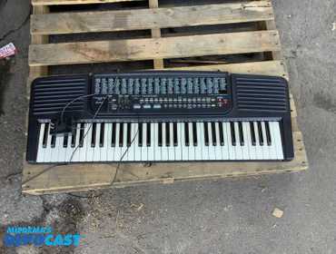 Repocast.com® | Concertmate 900 keyboard, 61 keys, all...