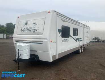Repocast.com® | 2004 Wilderness Camper Camper