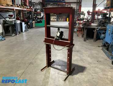 Repocast.com® | 1- 30 Ton Heavy Duty Shop Press with a...