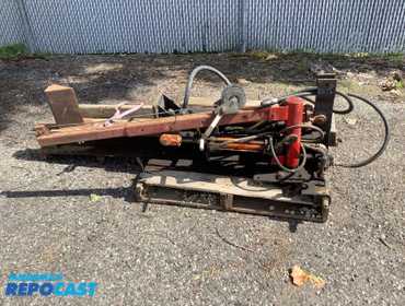 Repocast.com® | Roper log splitter with lift boom for...