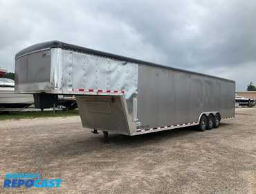 Repocast.com® | 2016 RC 41’ Triaxle Enclosed 5th...