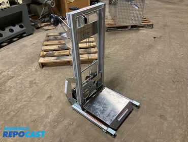 Repocast.com® | Vestil Aluminum Portable Load Lifter...
