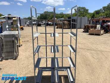 Repocast.com® | Winholt double speed racks measuring...