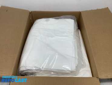 Repocast.com® | Case of new white T-shirts, size 2XL.