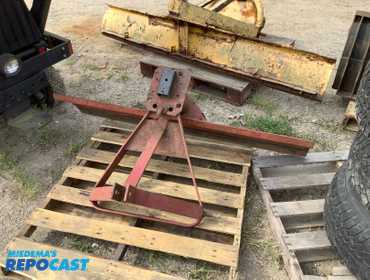 Repocast.com® | Red Farm tractor rear snowblade in...