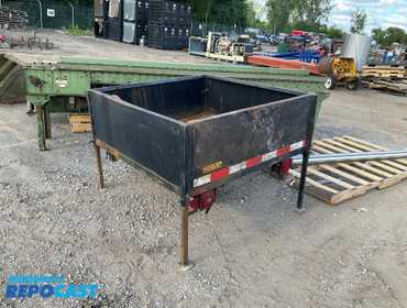 Repocast.com® | Single Swivel Wheel Tow-Behind Cart...