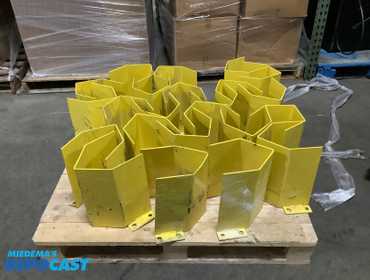 Repocast.com® | Skid Lot of (22) Pallet Racking...