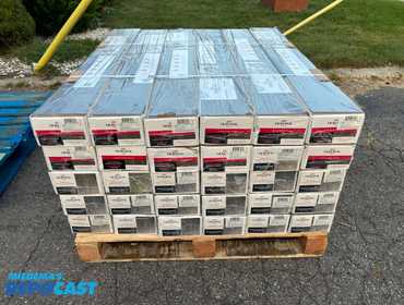 Repocast.com® | Lot of (30) boxes (544 sqft) of Mohawk...