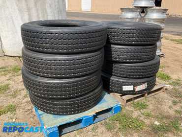 Repocast.com® | (8) Recap 285/75R24.5 Semi Tires,...
