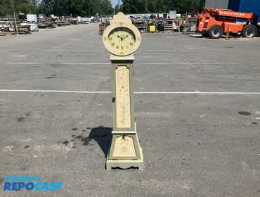 Repocast.com® | 5 foot tall whimsical stand clock.