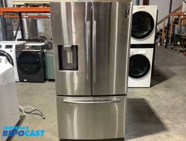 Repocast.com® | Samsung RF28R6201SR 3-Door French Door...