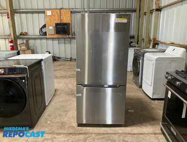 Repocast.com® | Insigna NS-RBM18SS0 18.6 Cu. Ft....