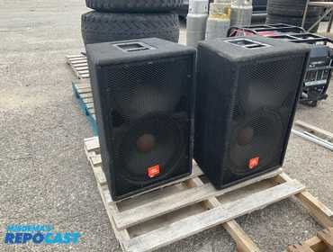 Repocast.com® | Lot of (2) JBL MP-215 15” Passive...