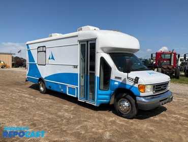 Repocast.com® | 2006 FORD E-450 Motorhome Conversion Van