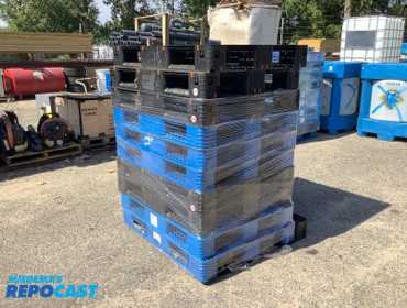 Repocast.com® | Lot of (11) Plastic Skids, 2 Styles, 6...