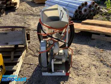 Repocast.com® | Goldblatt 13300 Drywall Texture Sprayer