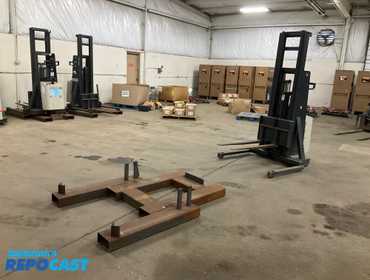 Repocast.com® | Crown M Series Walkie Stacker electric...