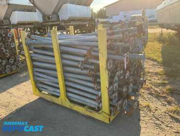 Repocast.com® | Metal Forkable Rack full of Steel Post...