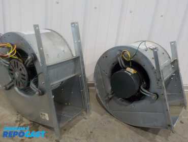 Repocast.com® | lot of (2) Large Blower units w/ motors