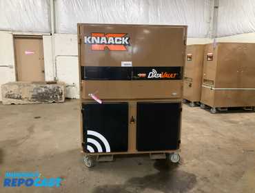 Repocast.com® | Knaack DataVault Jobsite Box model 118...