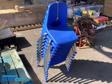 Repocast.com® | lot of (9) kids chairs, 10" stake...