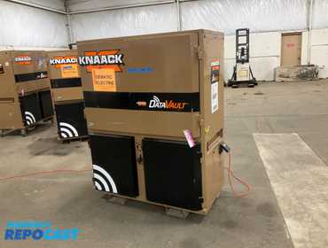 Repocast.com® | Knaack DataVault Jobsite Box model 118...