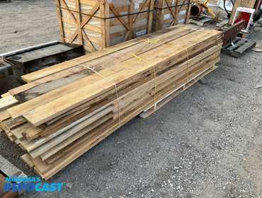 Repocast.com® | Skid Lot of Multiple Oak Planks for...