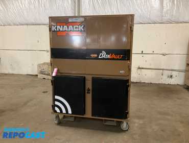 Repocast.com® | Knaack DataVault Jobsite Box model 118...