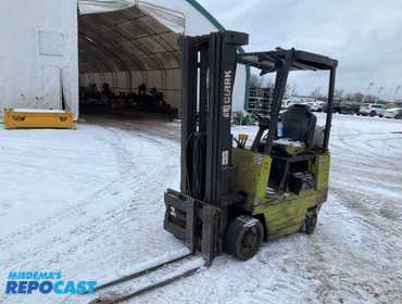 Repocast.com® | Clark GCS15 Fork Lift