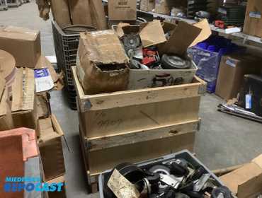 Repocast.com® | SKID BOX OF INDUSTRIAL CASTERS AND...