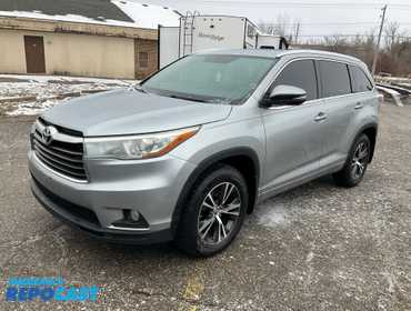 Repocast.com® | 2016 Toyota Highlander XLE AWD