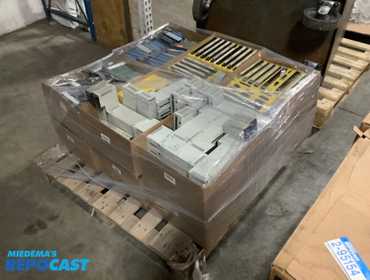 Repocast.com® | Industrial Pallet Lot of Allen Bradley...