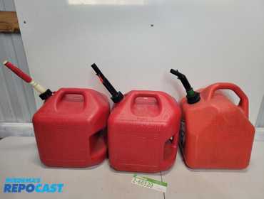 Repocast.com® | 3 5-gallon gas cans