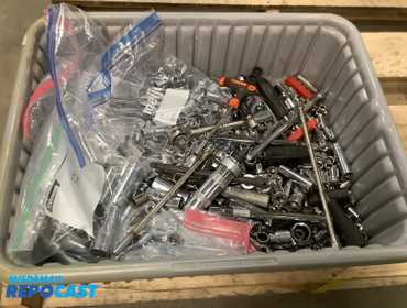 Repocast.com® | Lot of miscellaneous tools including...