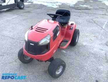 Repocast.com® | HUSKEE LT4200 Riding Lawn Tractor, 7...
