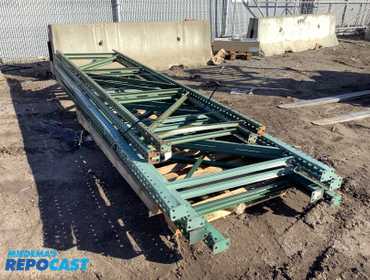 Repocast.com® | Skid Lot of (6) Green Metal Support...