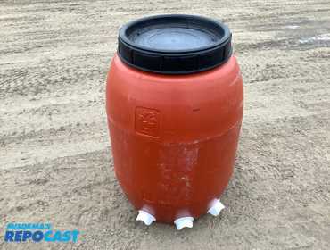 Repocast.com® | Kozat 52gal Food Grade Chicken Feeder...