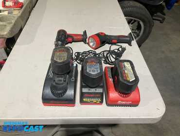 Repocast.com® | Set of Snap-On Chargers, Batteries,...