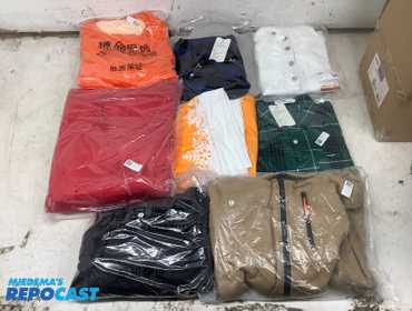 Repocast.com® | Box of Assorted Men’s Large Coats and...