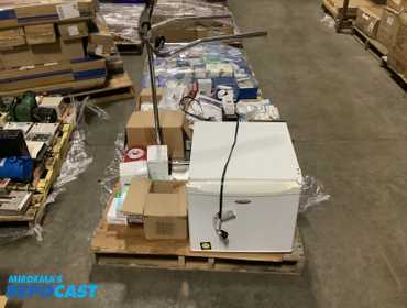 Repocast.com® | Skid Lot of Medical Supplies Including...