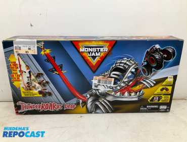 Repocast.com® | Monster Jam ThunderROARus Drop Toy Set