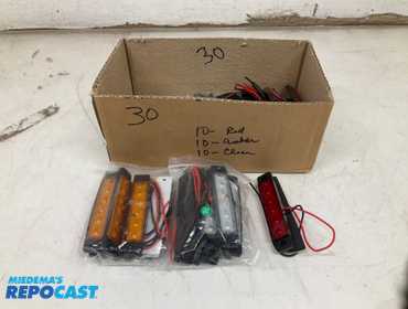 Repocast.com® | Lot of (30) mini LED strip marker...