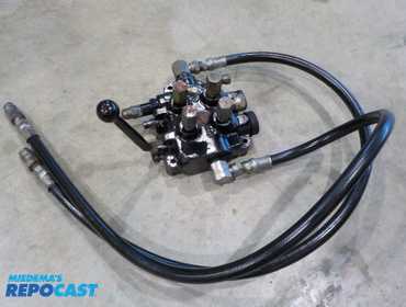 Repocast.com® | Hydraulic double spool valve with...