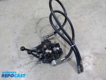 Repocast.com® | Hydraulic double spool valve with...