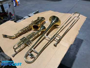 Repocast.com® | Set of 3 Used Musical Instruments