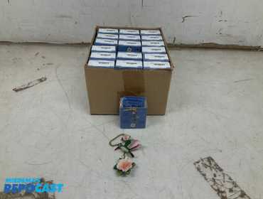 Repocast.com® | Lot of (36) hummingbird fan pulls