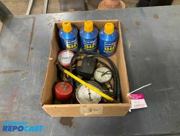 Repocast.com® | Box of assorted A/C Recharge Tools and...