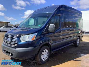 Repocast.com® | 2015 Ford Transit Transit 350 Wagon...